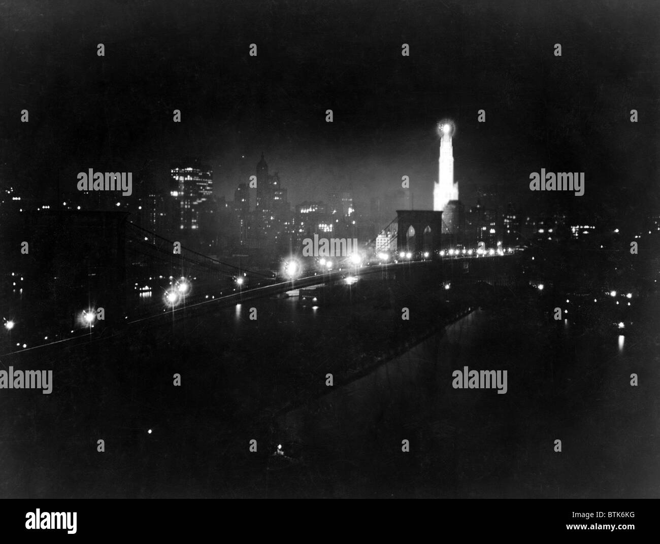 New York City. Night view of New York by Sperry searchlight, skyline ...