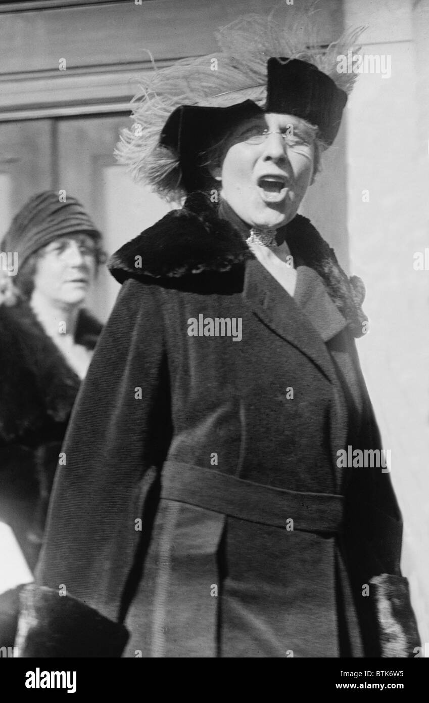 1920s reporters hi-res stock photography and images - Alamy