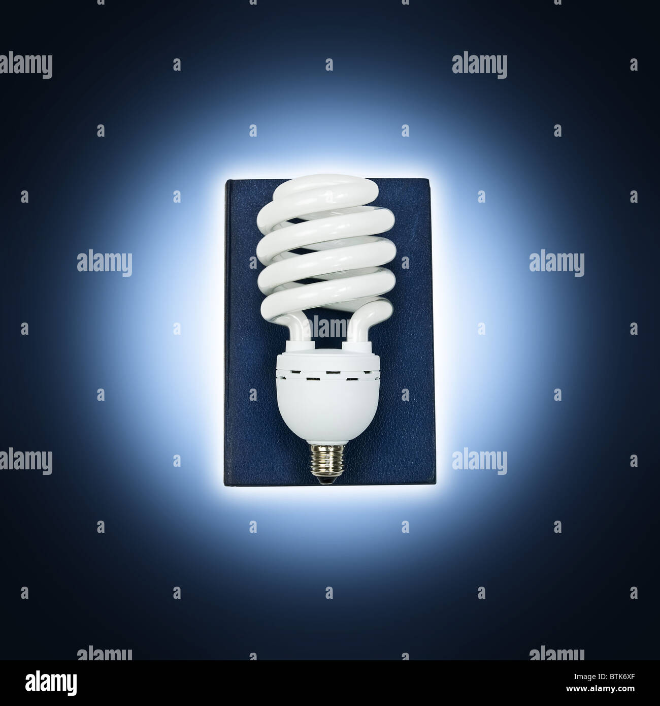 Lightbulb book hi-res stock photography and images - Alamy