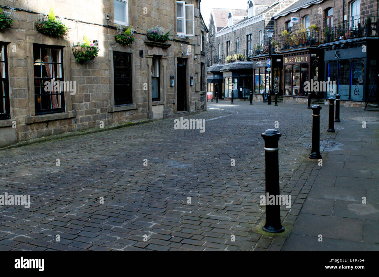 old cobbled street in harrogate Stock Photo - Alamy