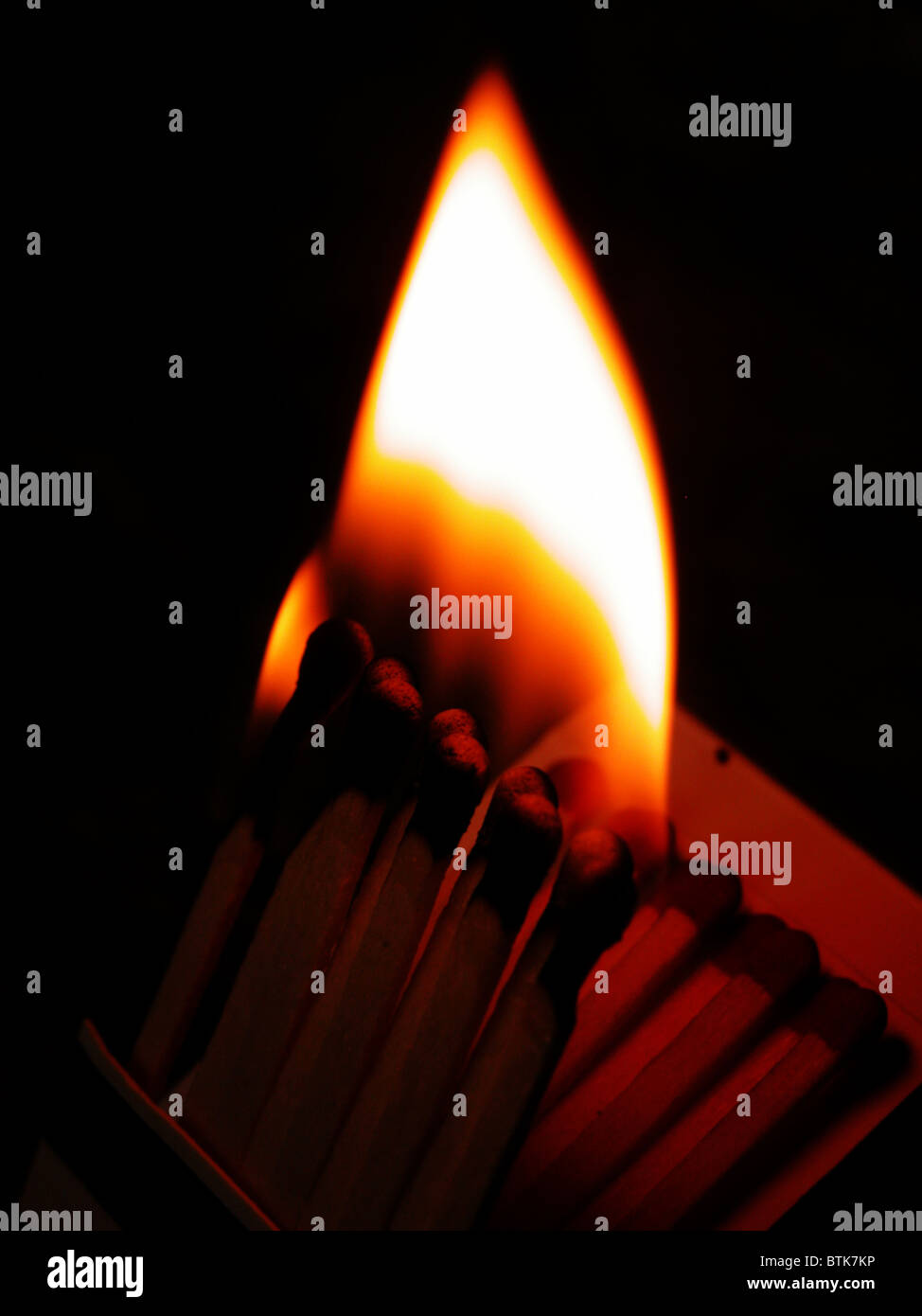 Detonators hi-res stock photography and images - Alamy