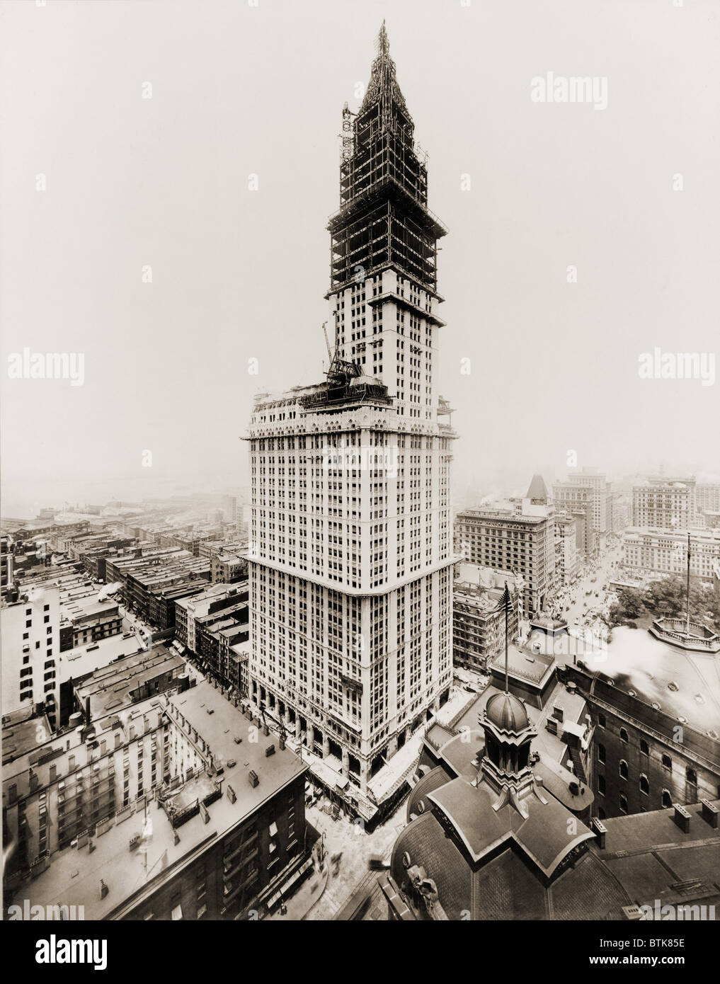 Woolworth Building during the last stages of exterior construction. The ...