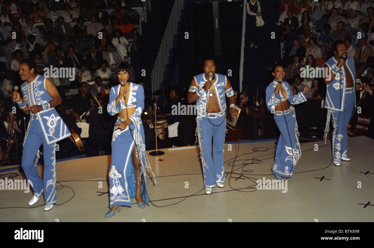 The Fifth Dimension, 1974, Millrun Playhouse Theater in the Round ...