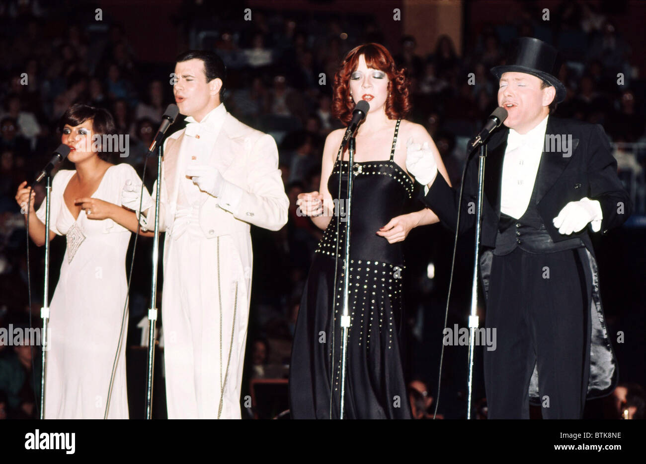 Manhattan Transfer, from left: Cheryl Bentyne, Alan Paul, Janis Siegel ...