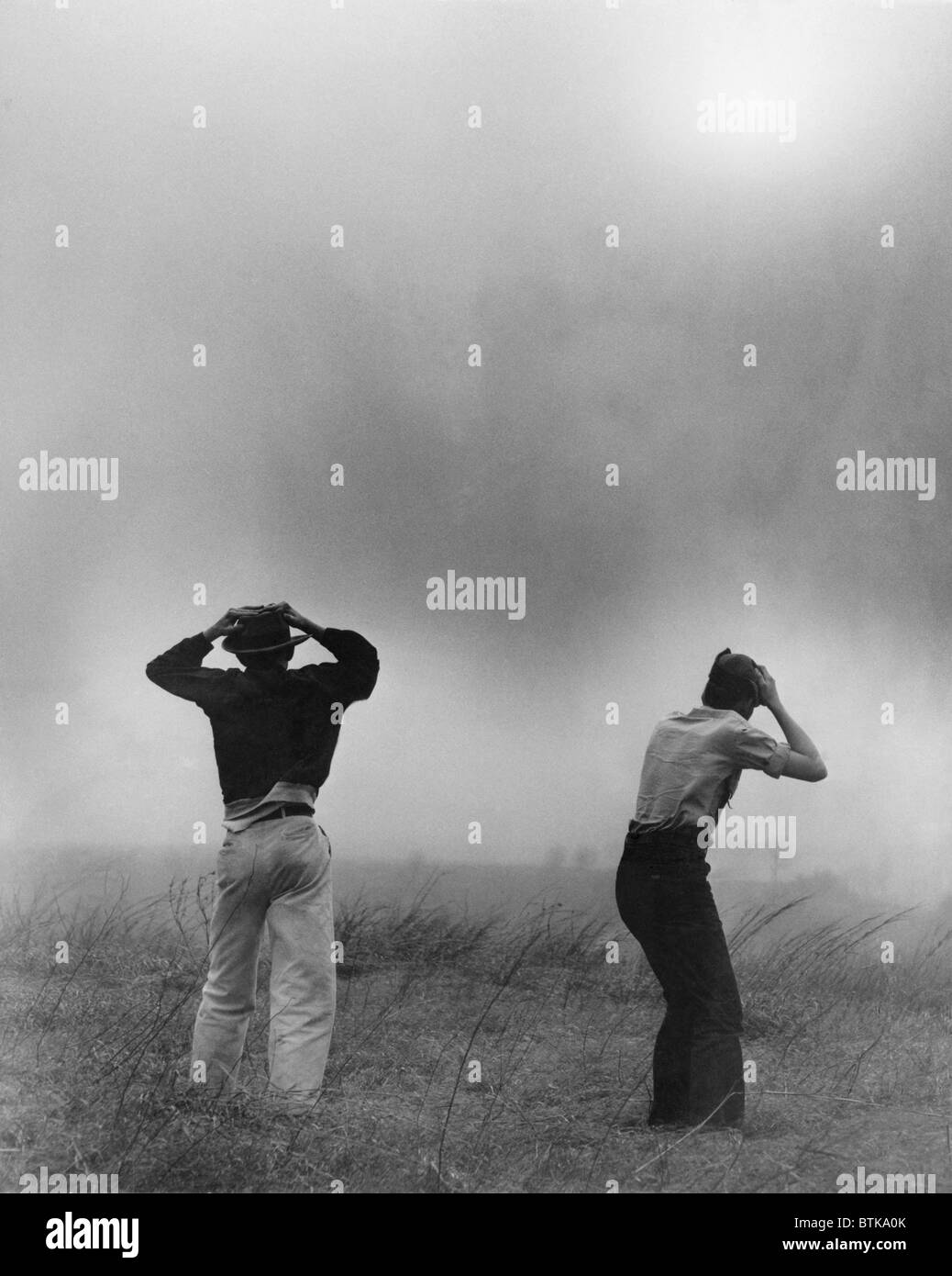 Dust storms dust bowl hi-res stock photography and images - Alamy