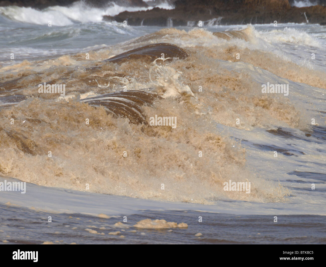 Waves after waves hi-res stock photography and images - Alamy