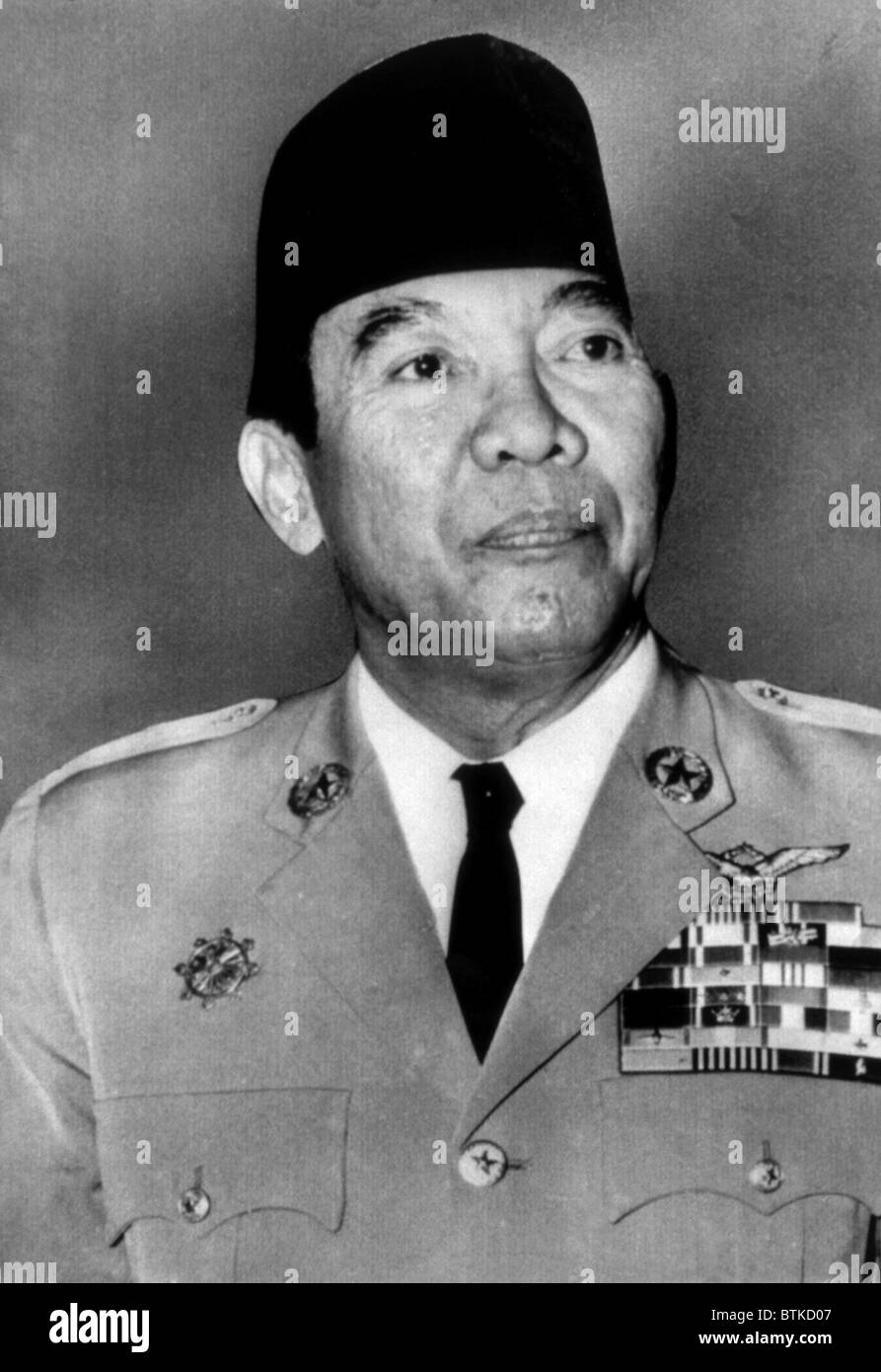 President sukarno of indonesia Black and White Stock Photos & Images ...
