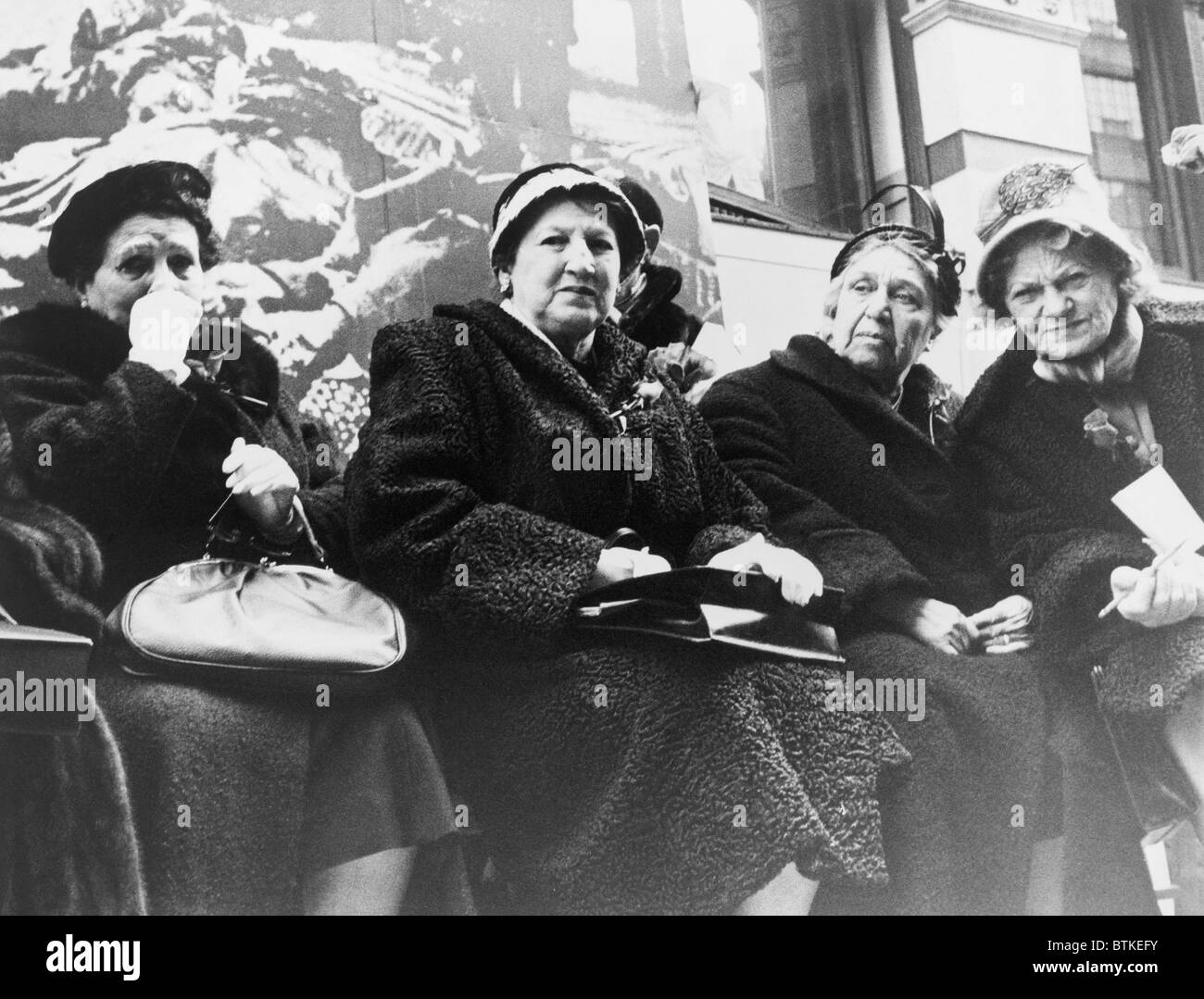 Survivors of the Triangle Shirtwaist Company fire at a commemoration ...