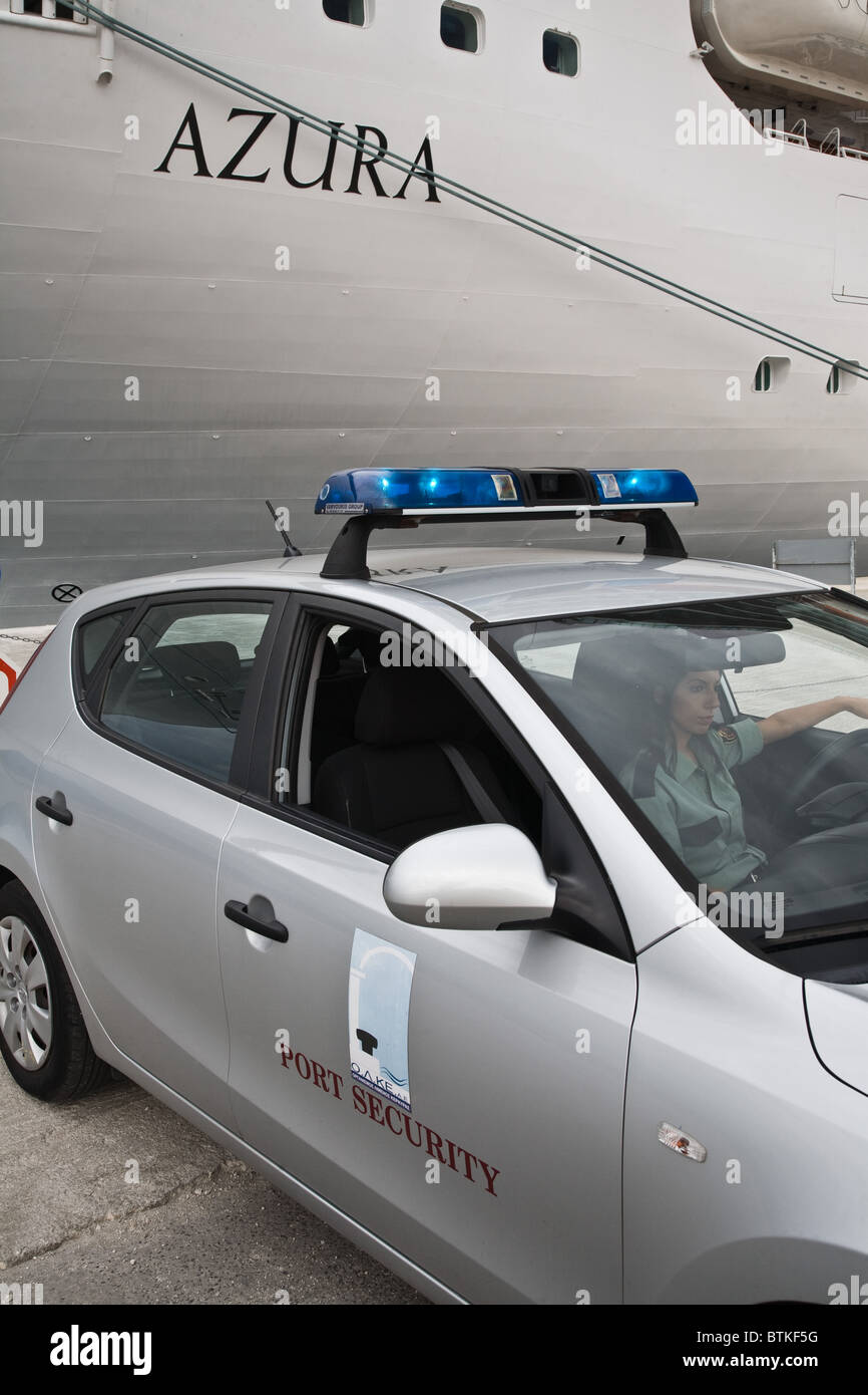 Car port ship hi-res stock photography and images - Alamy