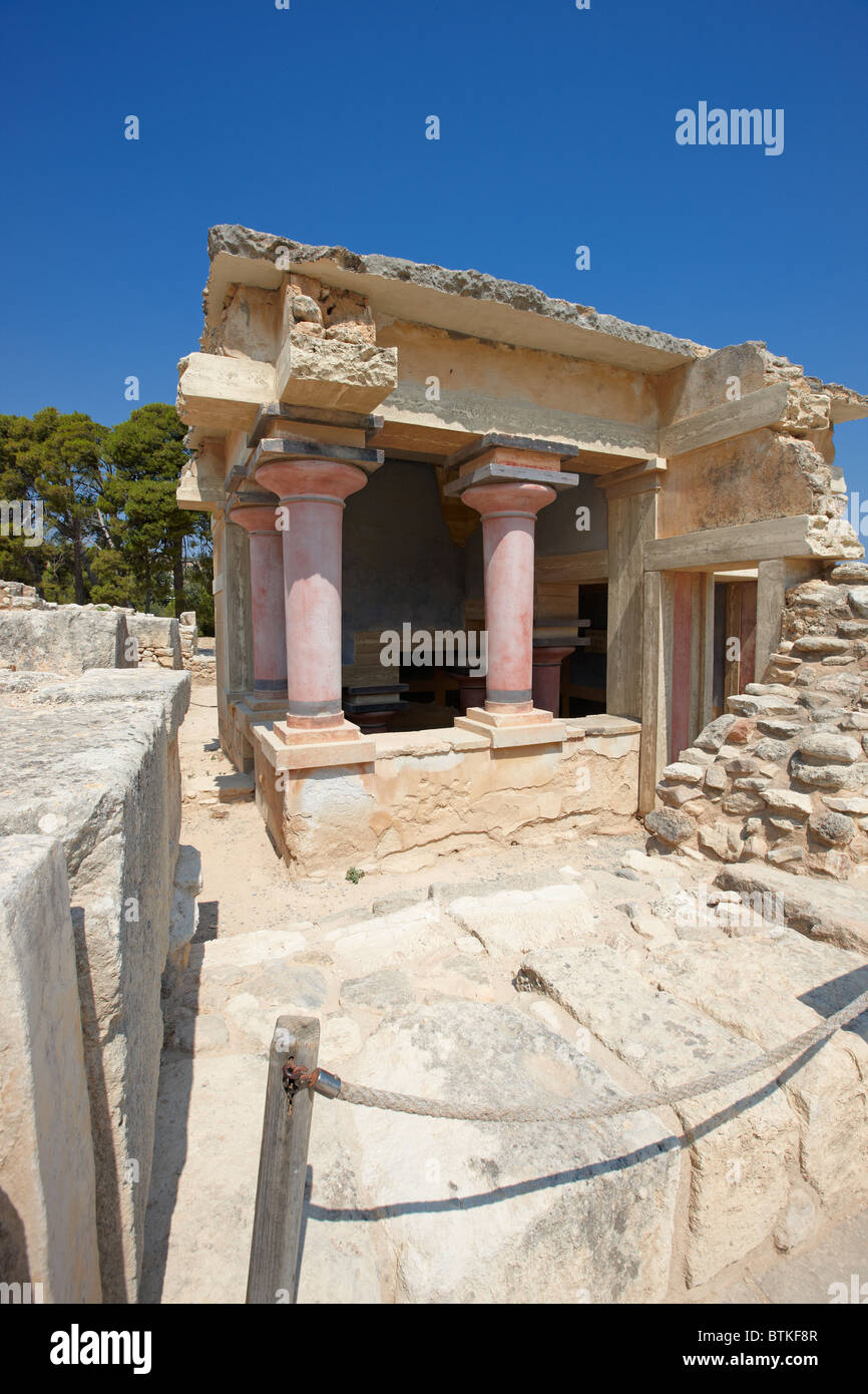 The North Lustral Basin. Knossos Palace, Crete, Greece Stock Photo - Alamy