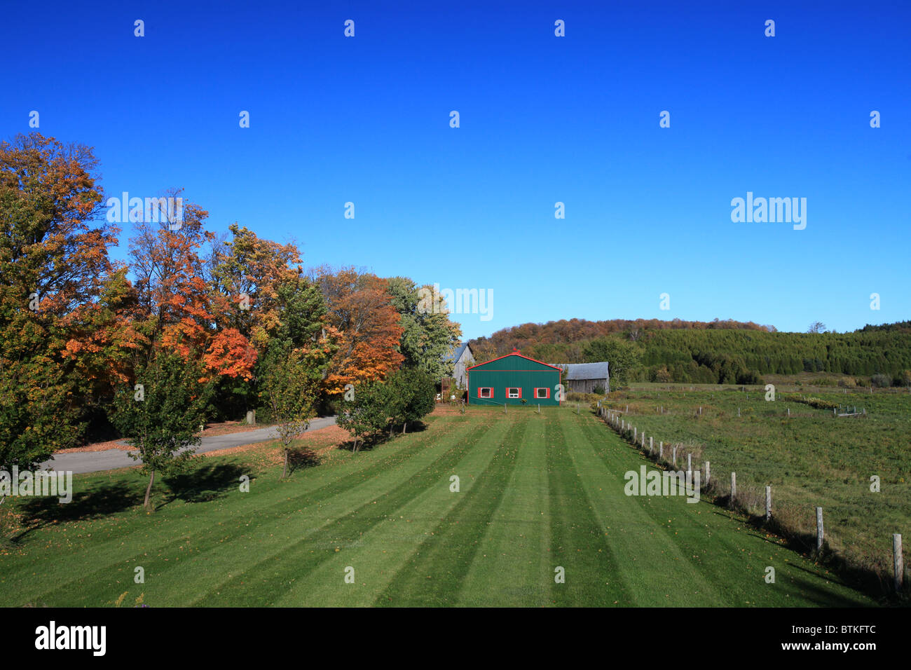 Farmer ontario hi-res stock photography and images - Alamy