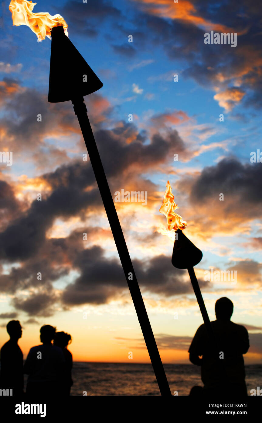 Tiki torches hawaii hi-res stock photography and images - Alamy