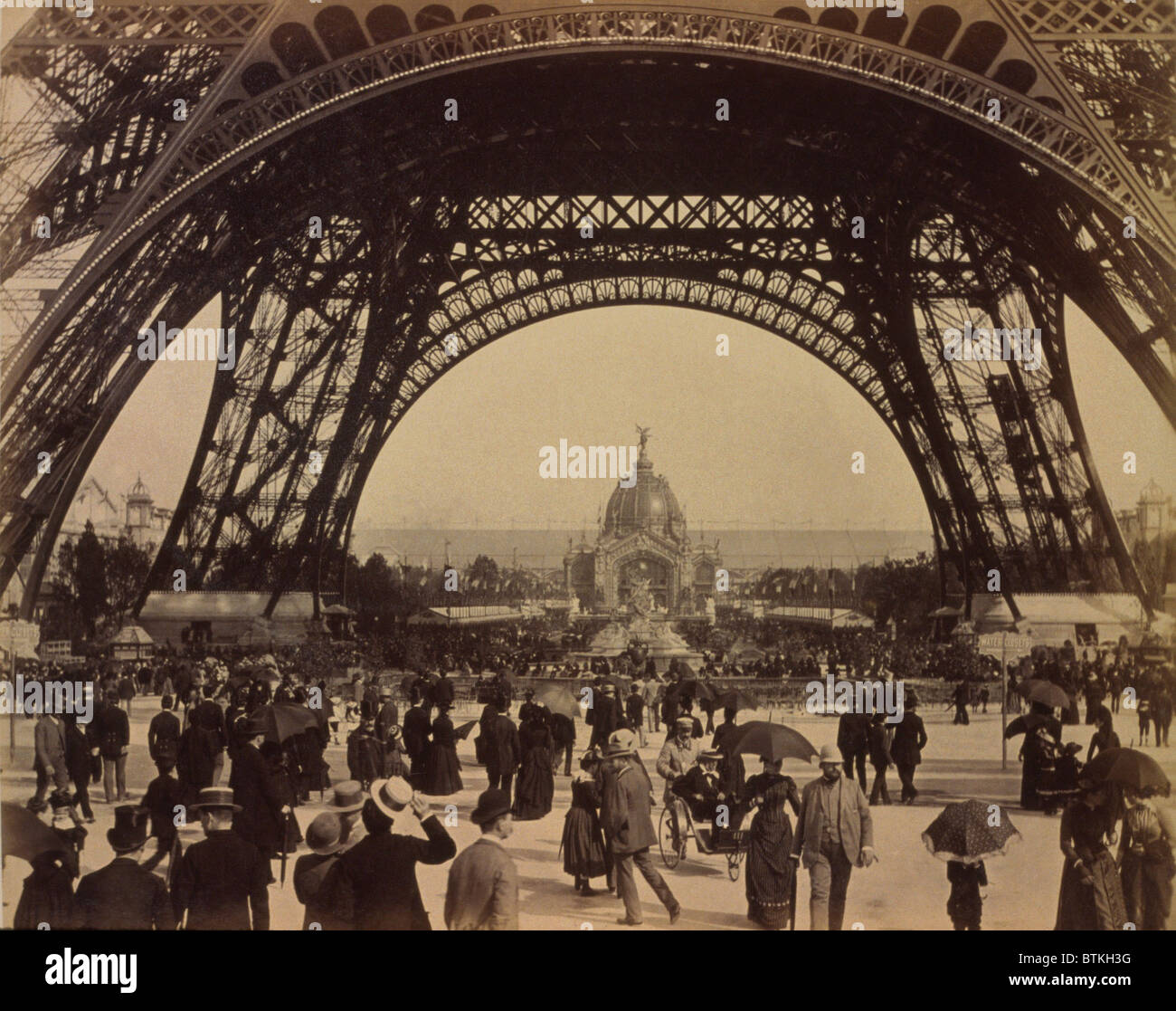 19th century paris hi-res stock photography and images - Alamy