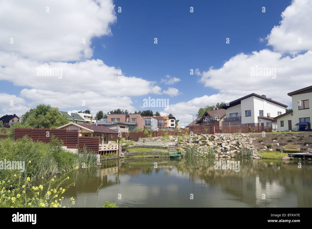 Settlement village hi-res stock photography and images - Alamy