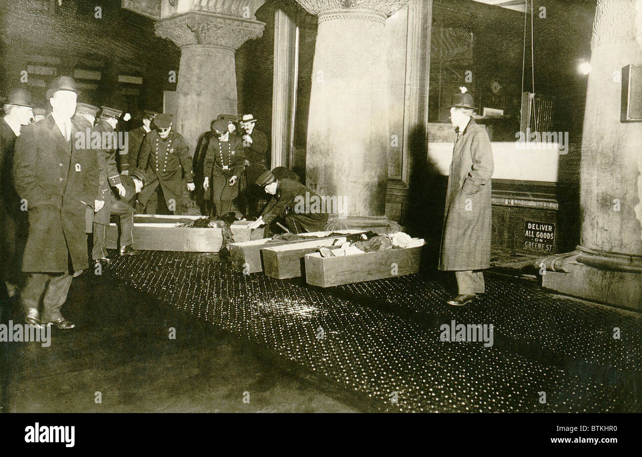 Triangle shirtwaist factory fire hi-res stock photography and images ...