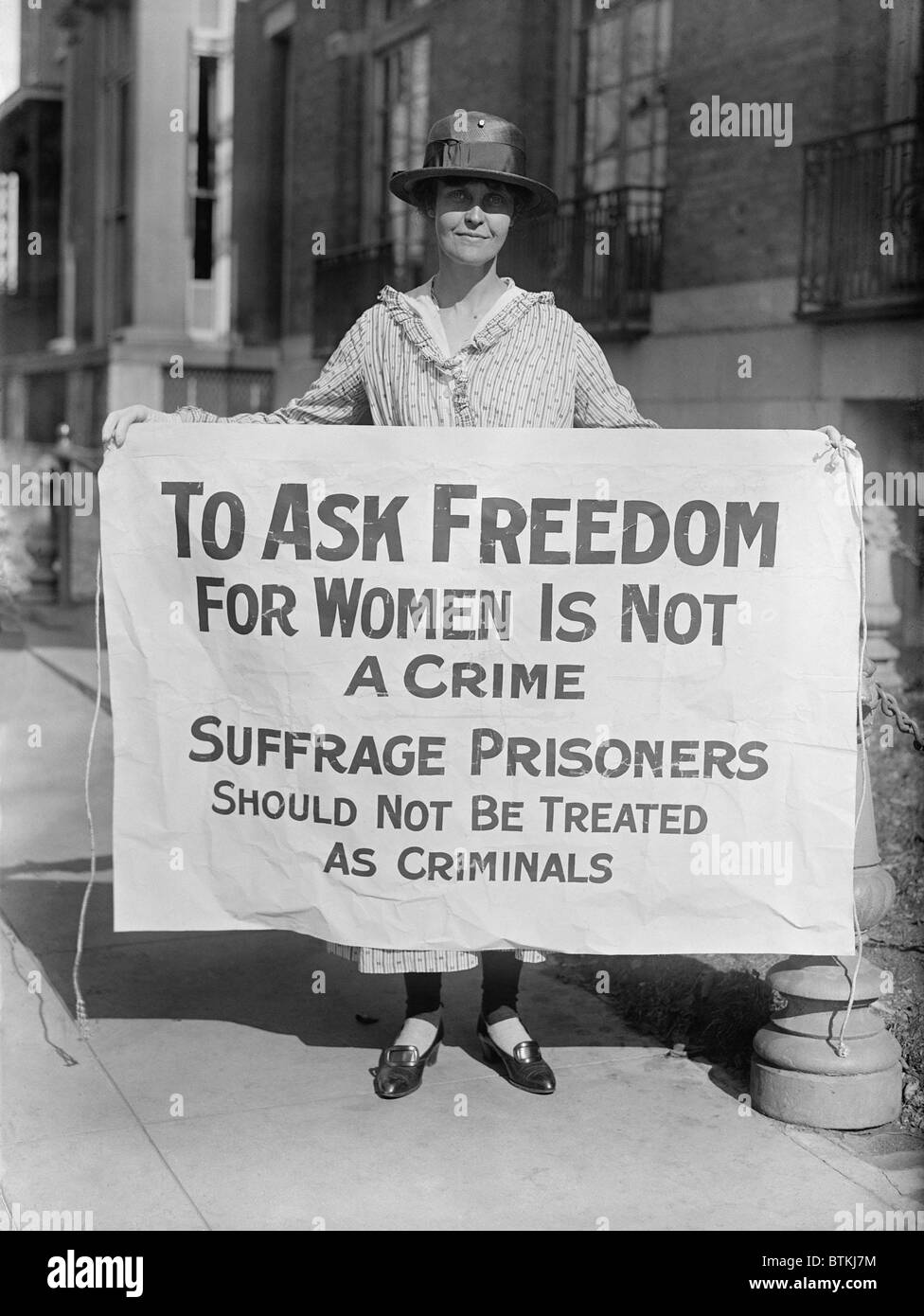 Woman suffrage picket protests criminal arrests of militant protestors ...