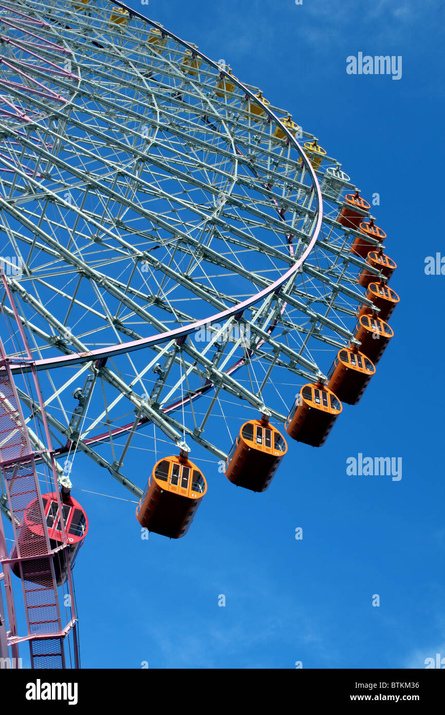 Ferris wheel against a deep blue sky Yokohama Japan Stock Photo - Alamy