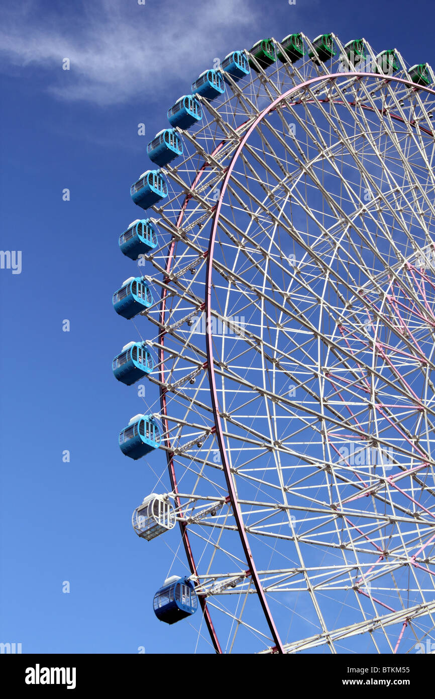 Ferris wheel against a deep blue sky Yokohama Japan Stock Photo - Alamy