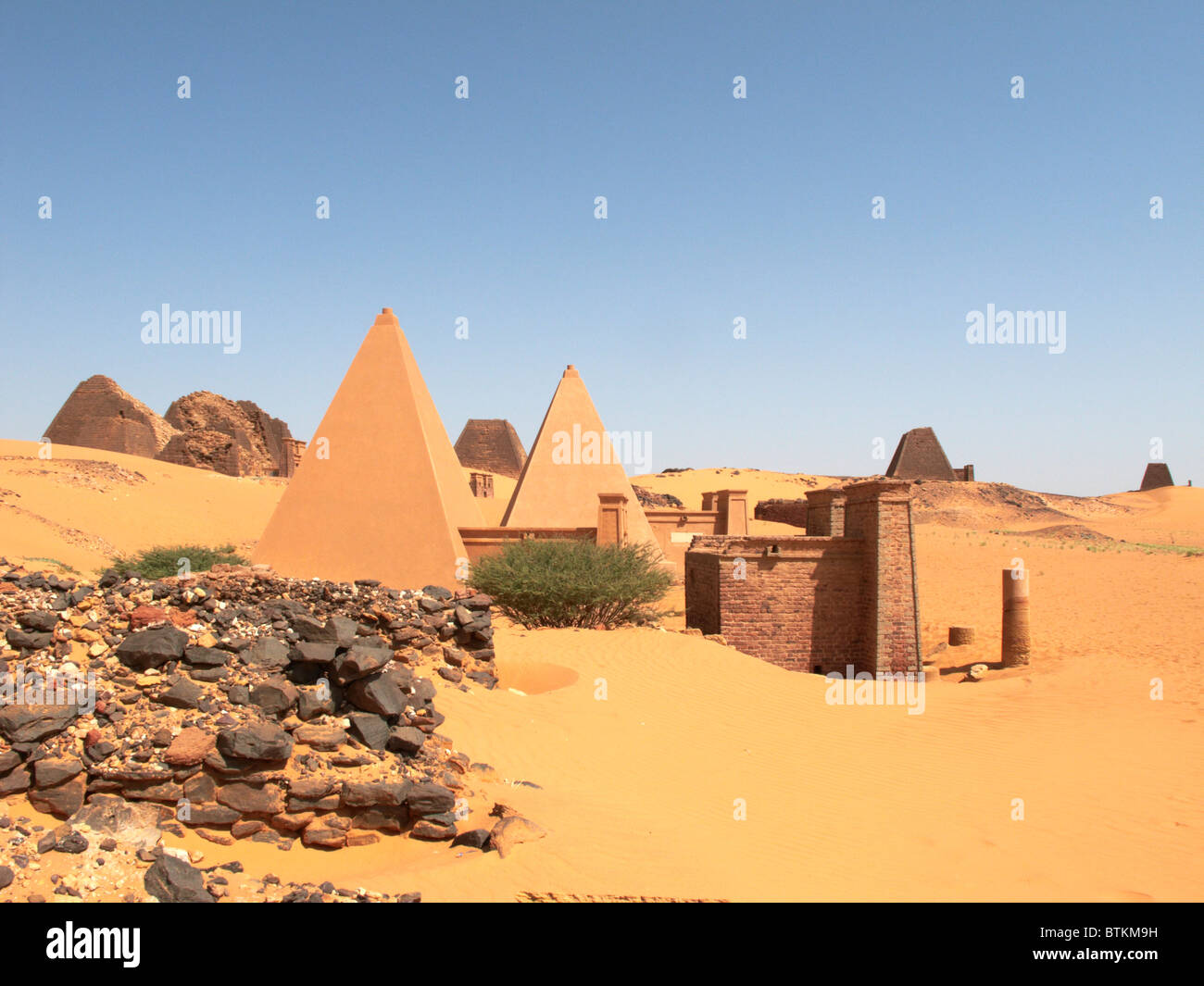 Sudan pyramids in Meroe Stock Photo - Alamy