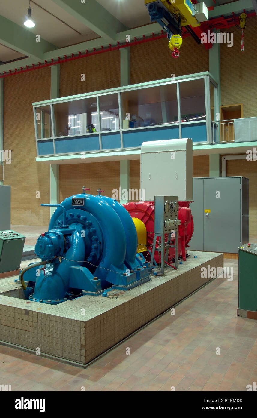 The purification hall hi-res stock photography and images - Alamy
