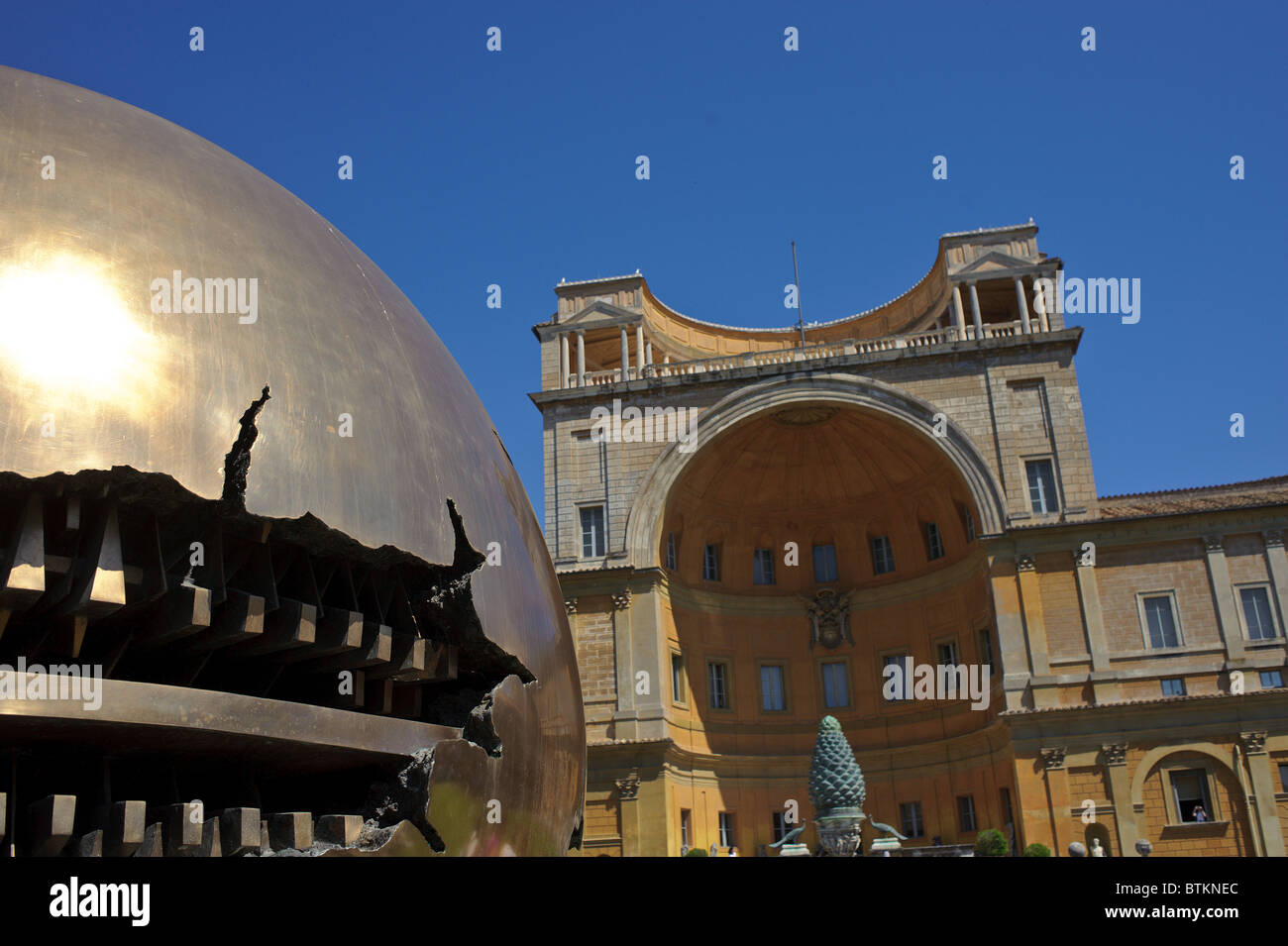 rome italy vatican city The Court of the Pigna pinecone Belvedere ...