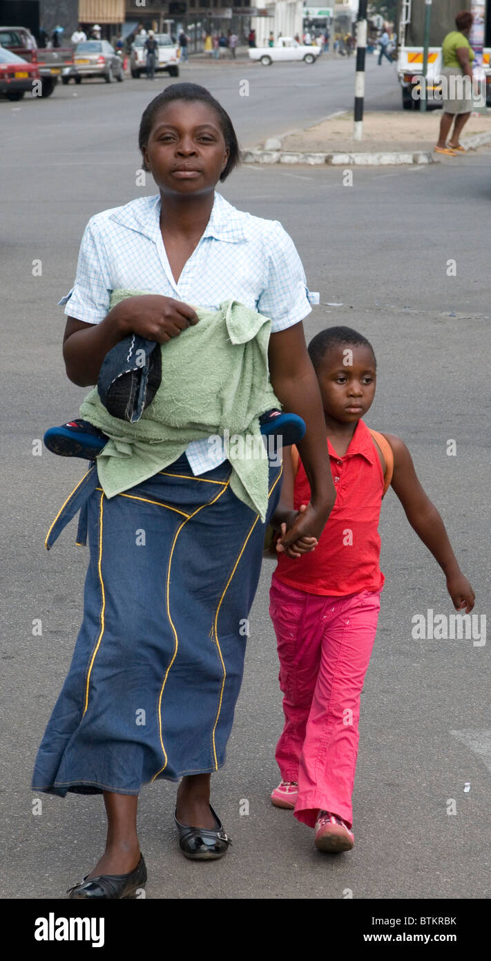 Zimbabwean children hi-res stock photography and images - Alamy