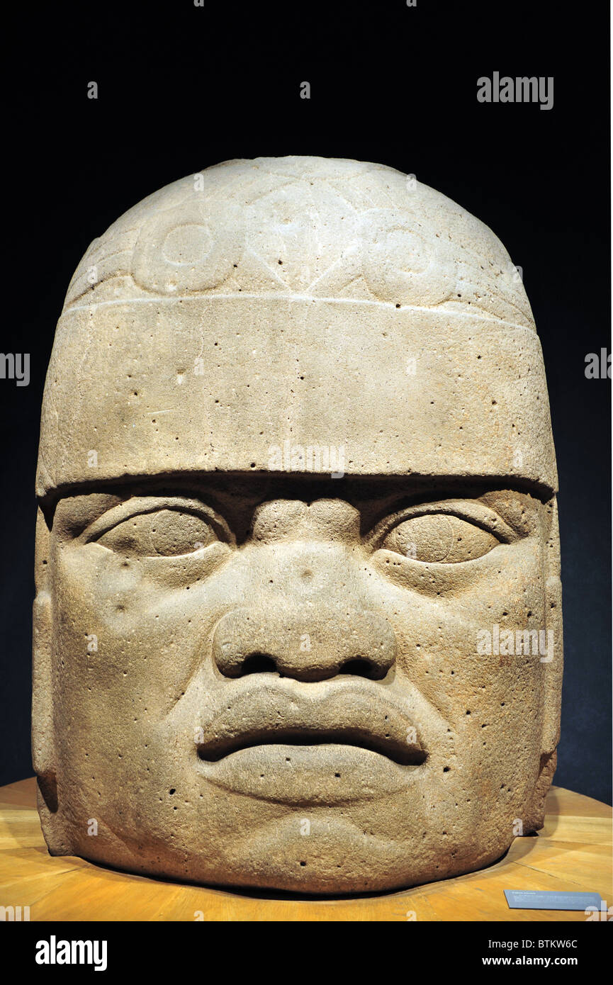 Aztec Archaeological Artifacts High Resolution Stock Photography and ...