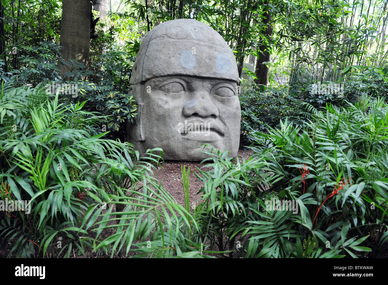 Aztec Archaeological Artifacts High Resolution Stock Photography and ...