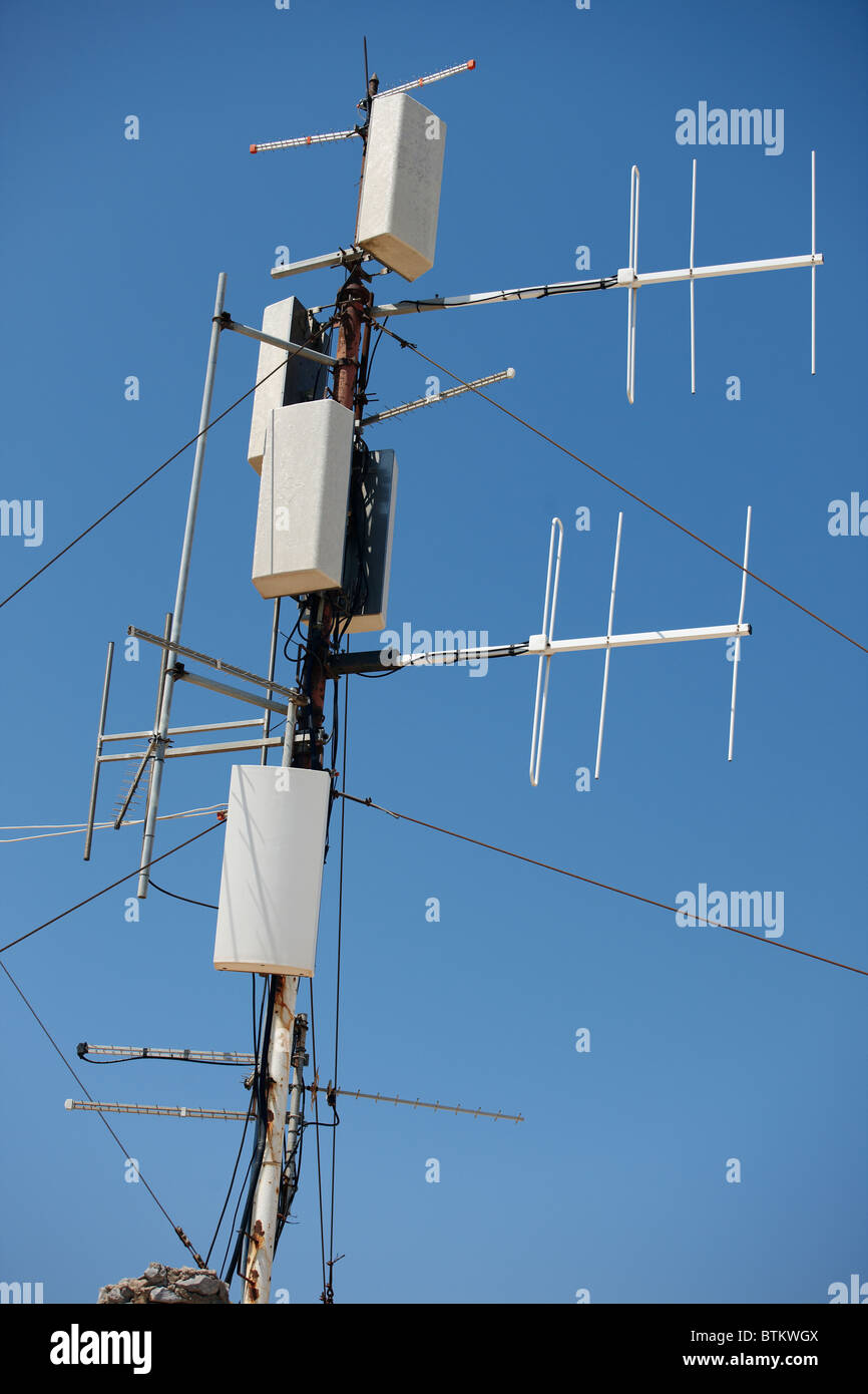 Radio aerials hi-res stock photography and images - Alamy