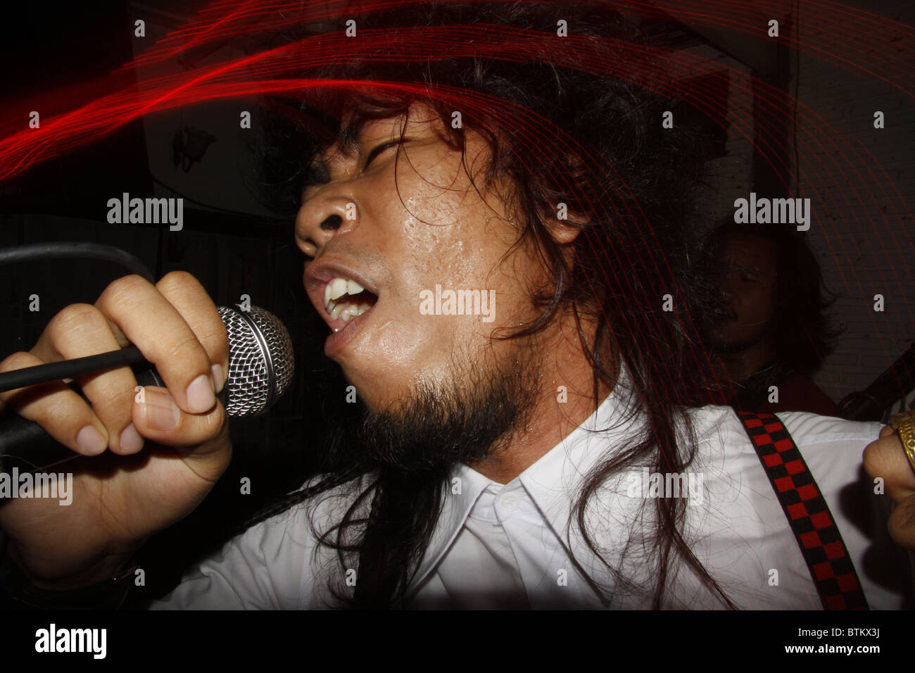 Pop punk singer hi-res stock photography and images - Alamy