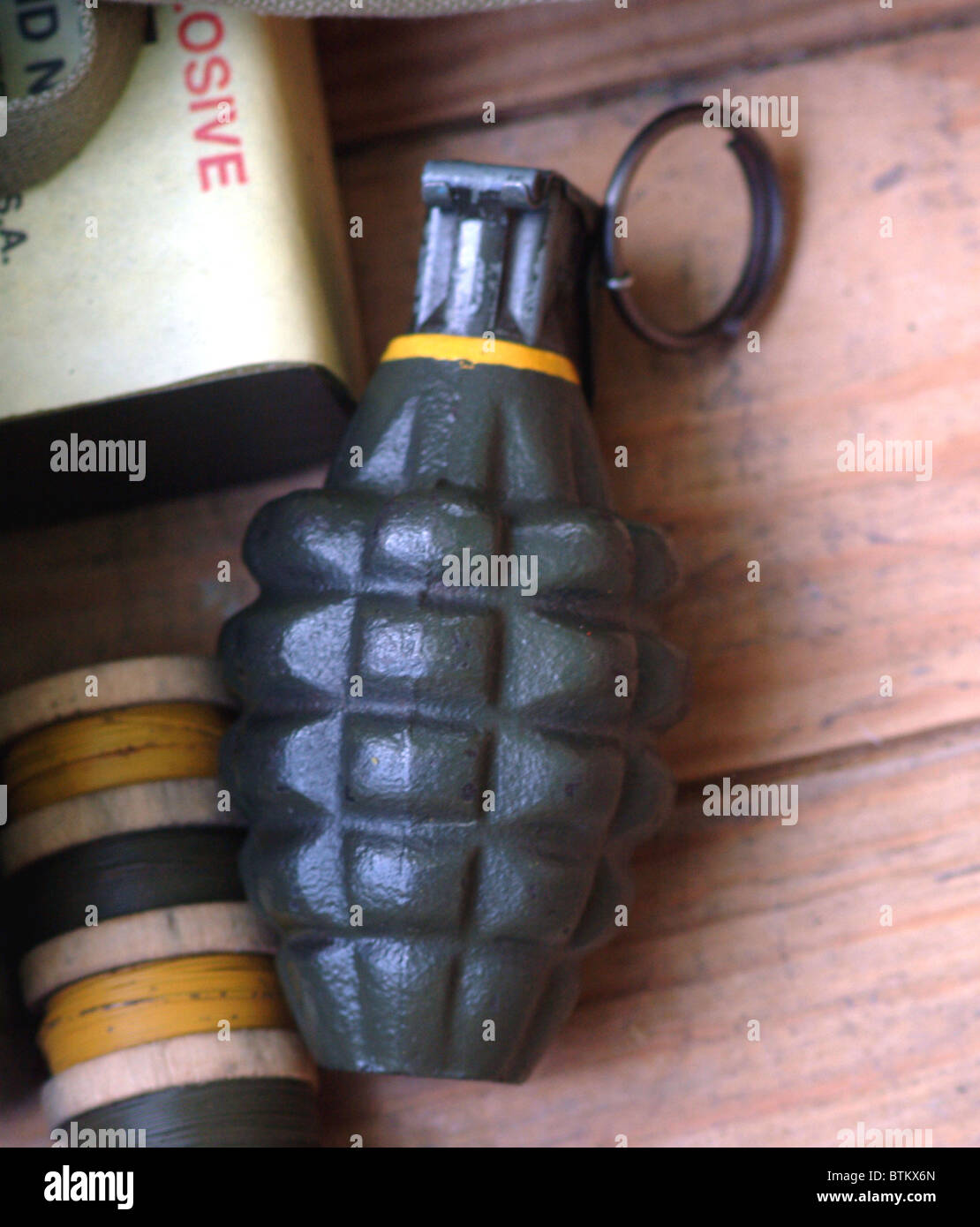 Weapon dangerous hi-res stock photography and images - Alamy