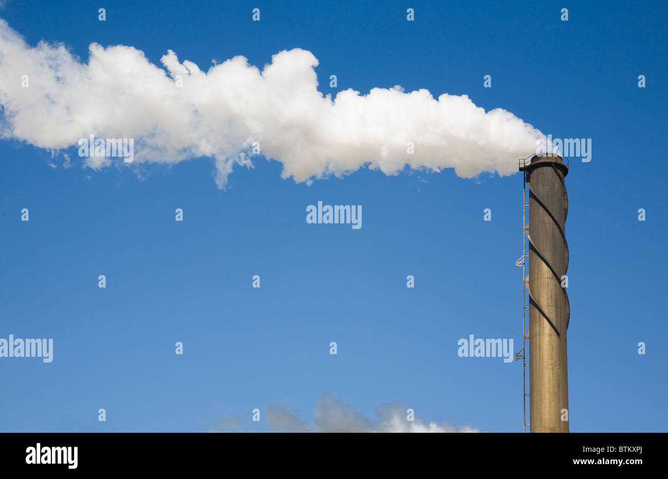 Chimney stack smoke hi-res stock photography and images - Alamy