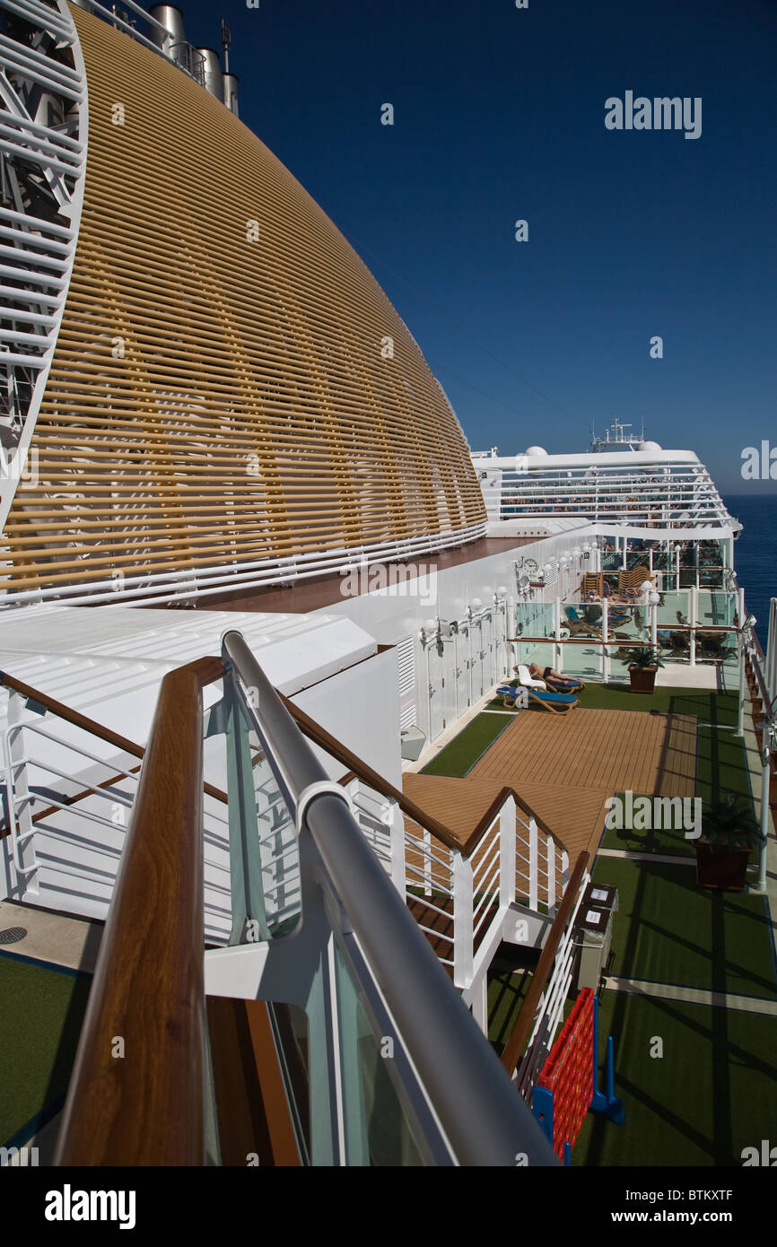 Cruise ship azura balcony hi-res stock photography and images - Alamy