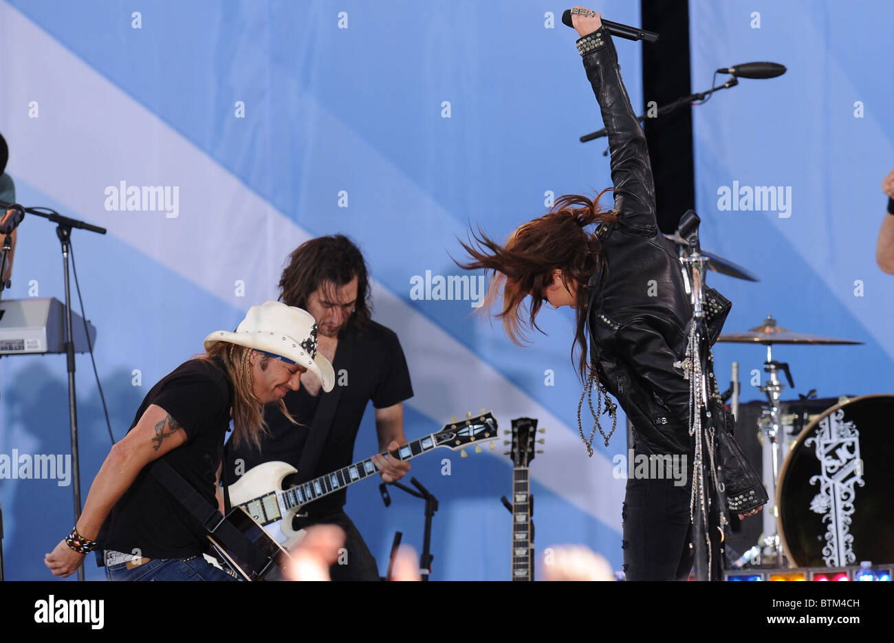 Good Morning America GMA Summer Concert Series with Miley Cyrus Stock ...