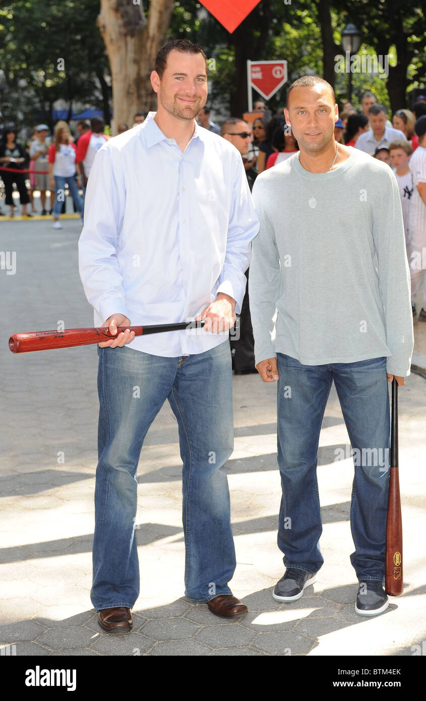 THE DELTA DUGOUT Celebrates Yankees vs. Mets Baseball Game Stock Photo ...