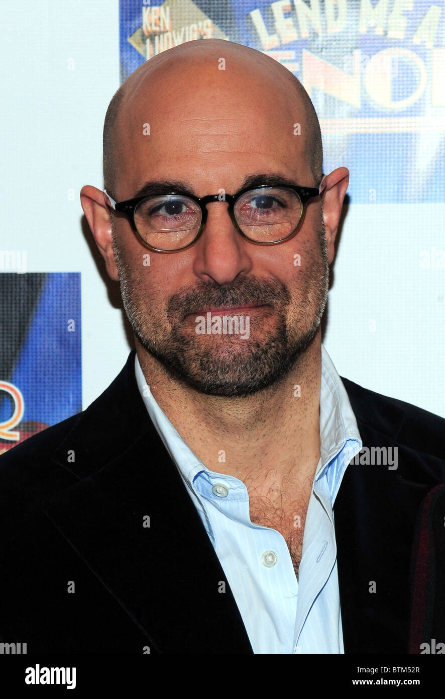 LEND ME A TENOR Broadway Cast Photo Op Stock Photo - Alamy