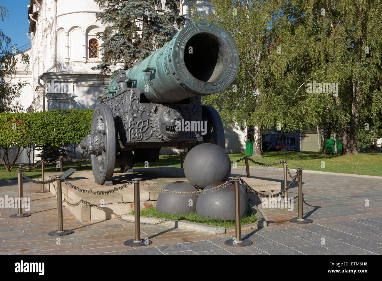 Tsar Cannon. Kremlin, Moscow, Russia Stock Photo - Alamy