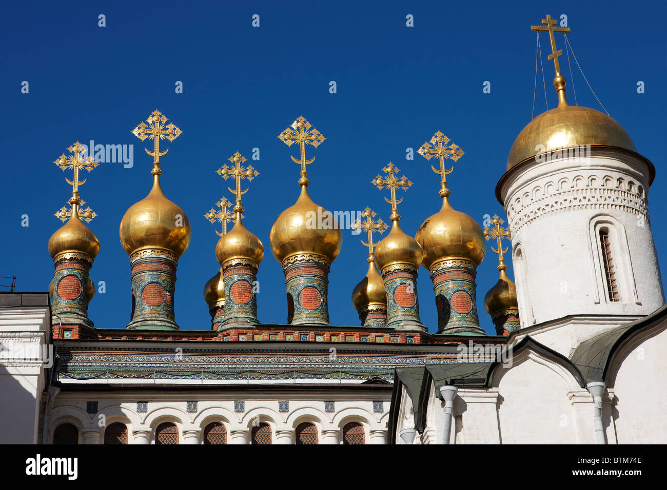 Golden domes of Terem Churches. Kremlin, Moscow, Russia Stock Photo - Alamy