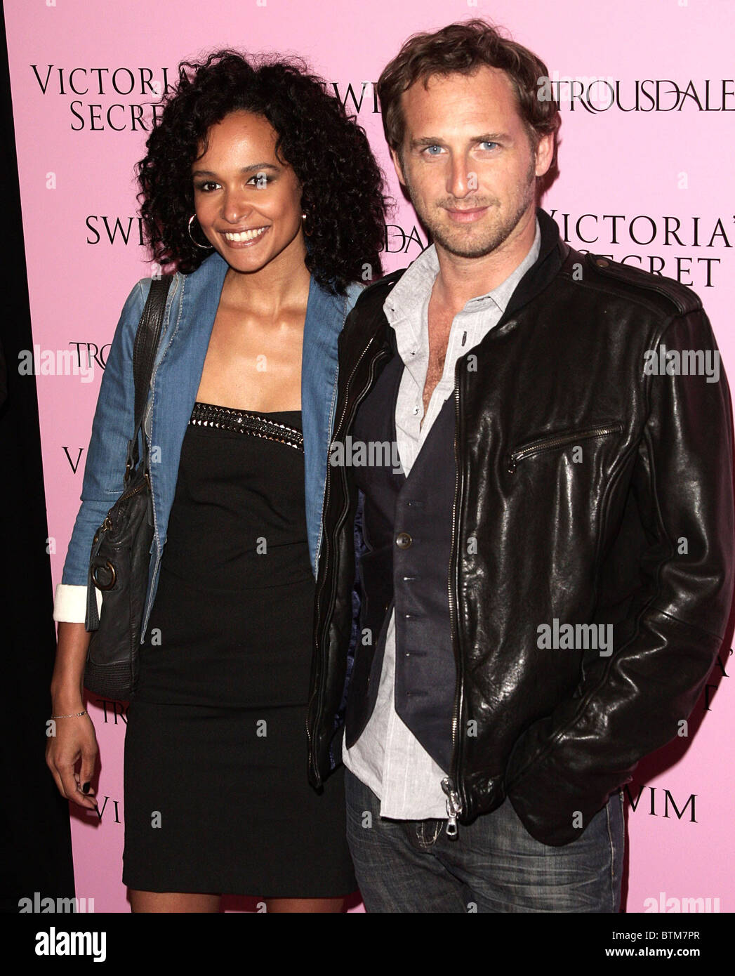 Victorias secret catalogue hi-res stock photography and images - Alamy