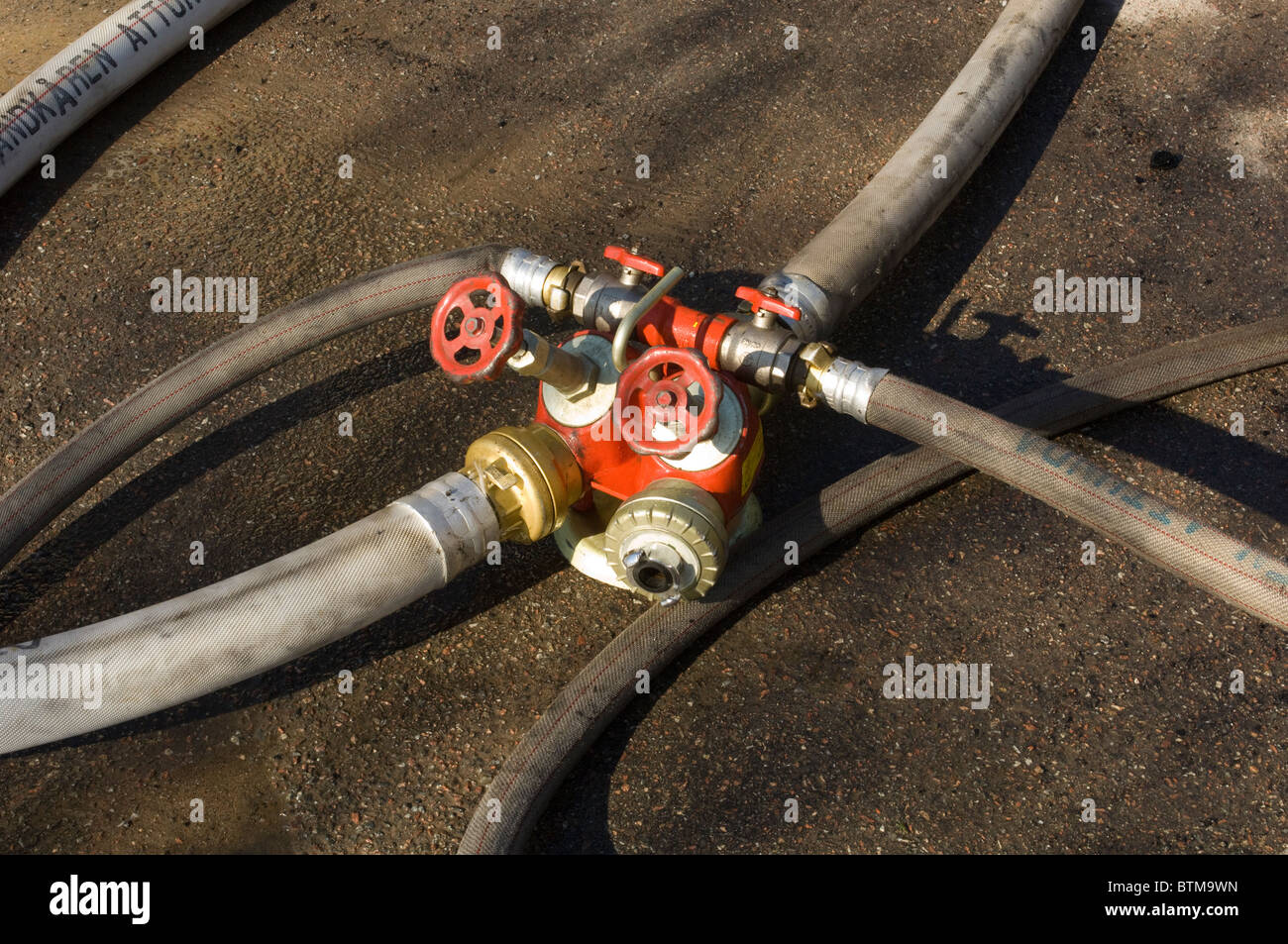 Fire hose coupling hi-res stock photography and images - Alamy