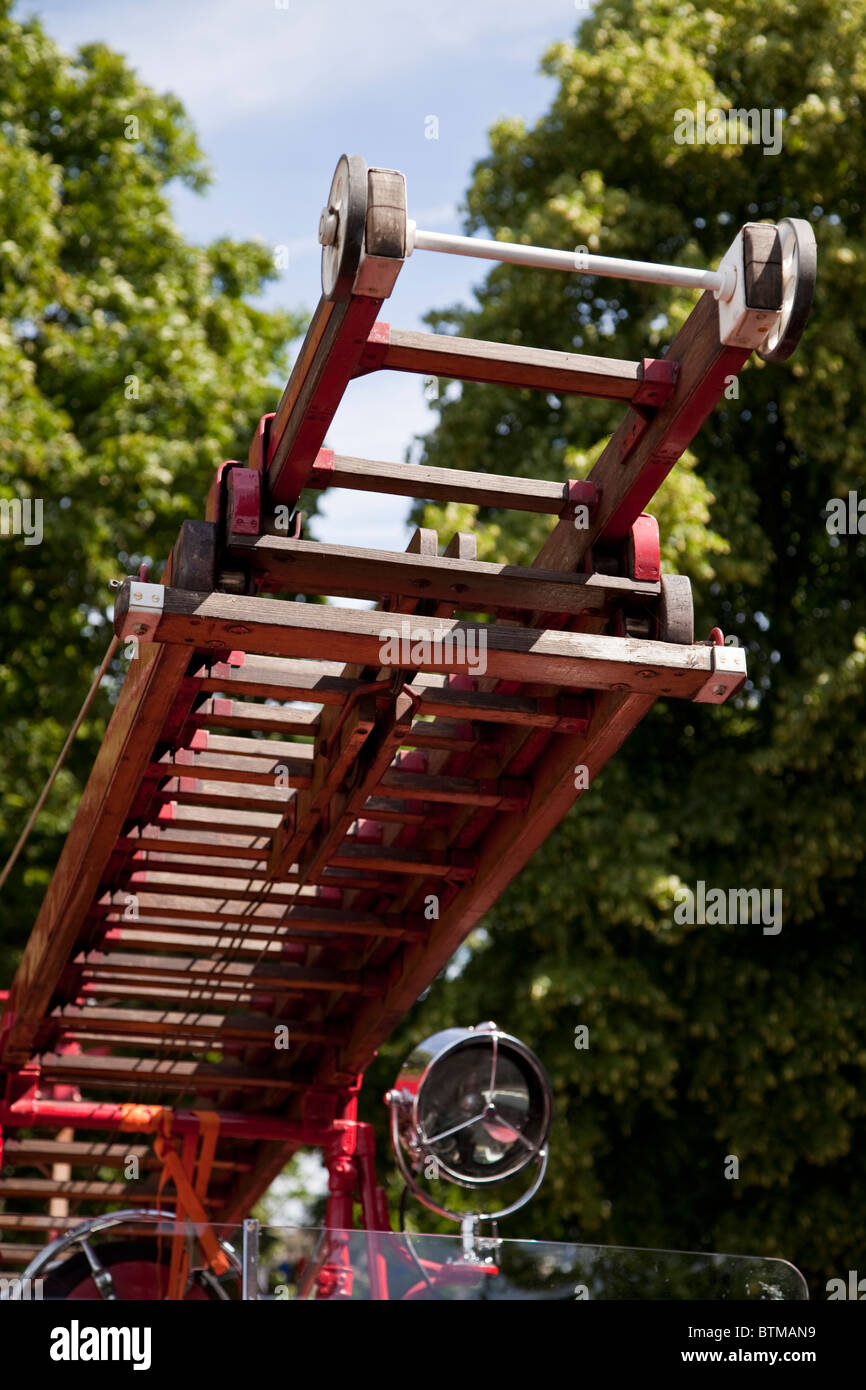 Restored fire truck hi-res stock photography and images - Alamy