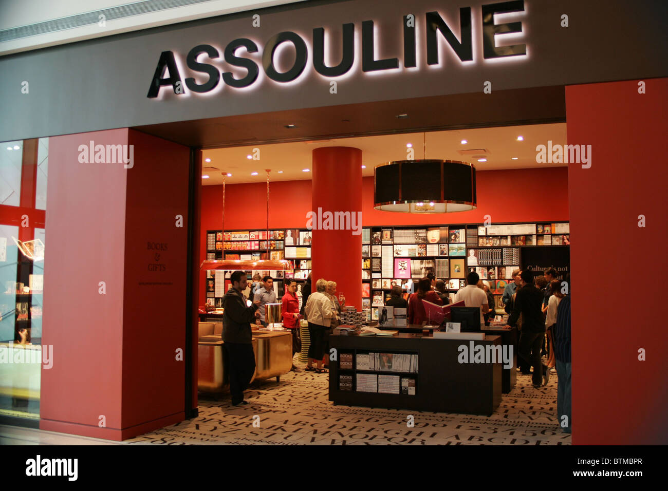 ASSOULINE Las Vegas Flagship Store Grand Opening Stock Photo - Alamy