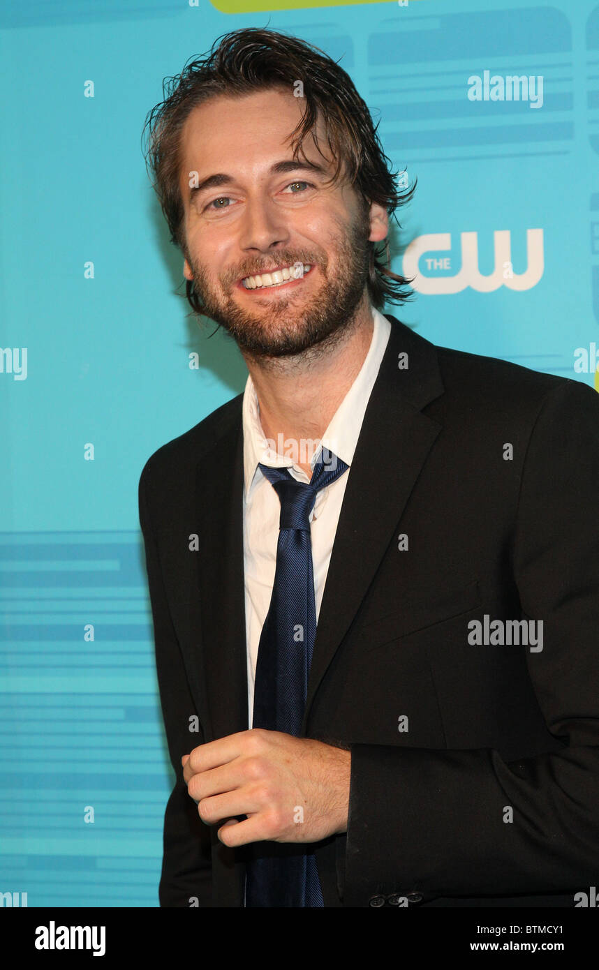 Ryan eggold 90210 hi-res stock photography and images - Alamy