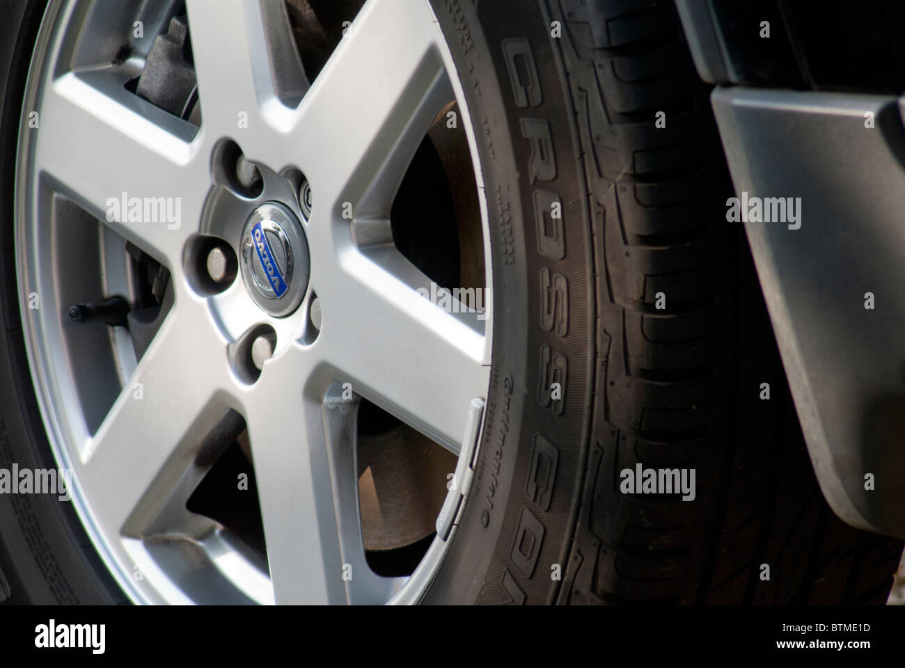 Car wheel wheels hi-res stock photography and images - Alamy