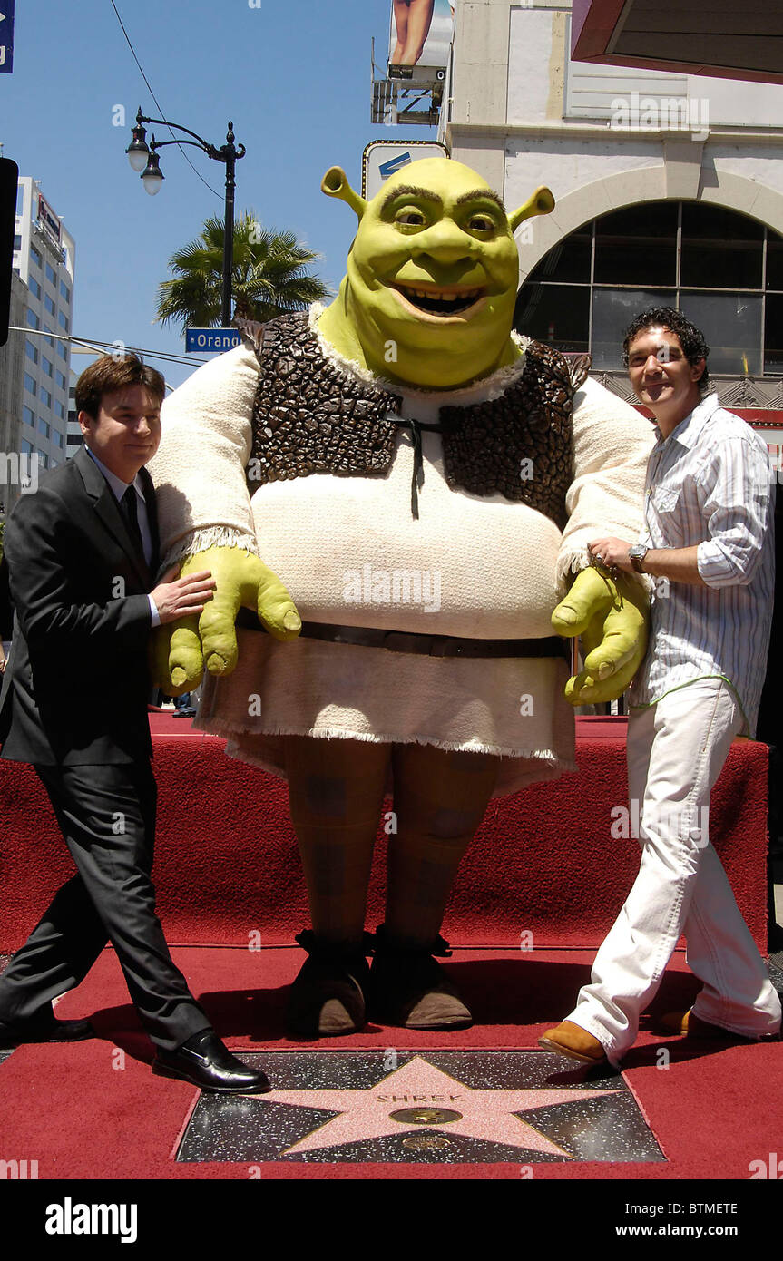 Star on the Hollywood Walk of Fame Ceremony for SHREK Stock Photo - Alamy