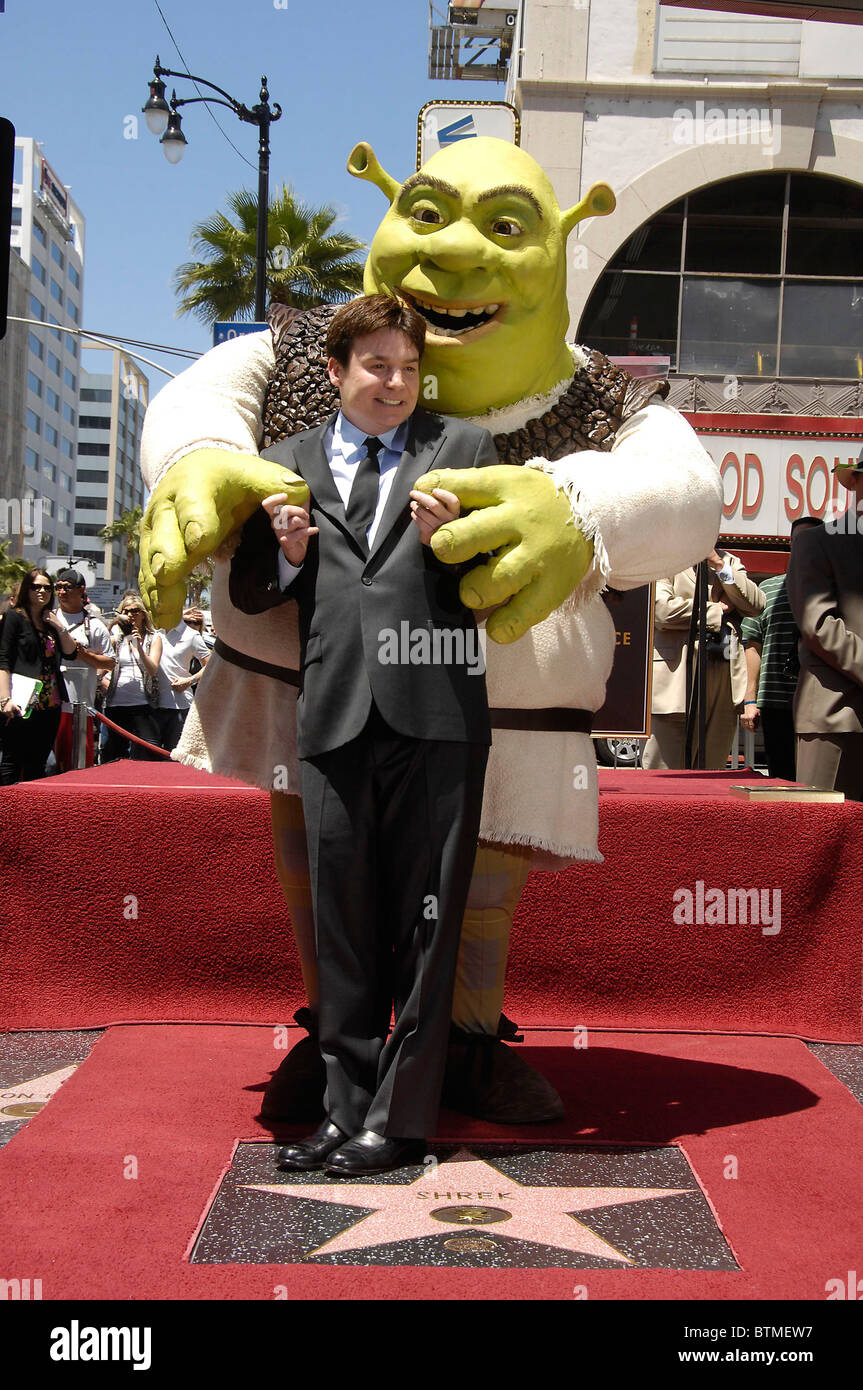 Star on the Hollywood Walk of Fame Ceremony for SHREK Stock Photo - Alamy