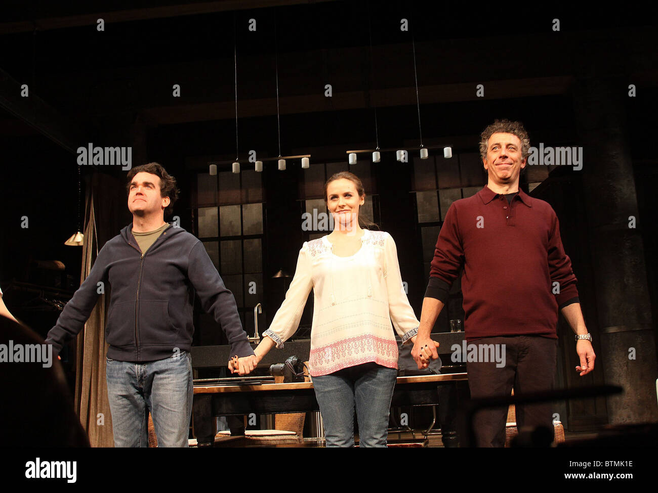 TIME STANDS STILL Opening Night on Broadway Stock Photo - Alamy