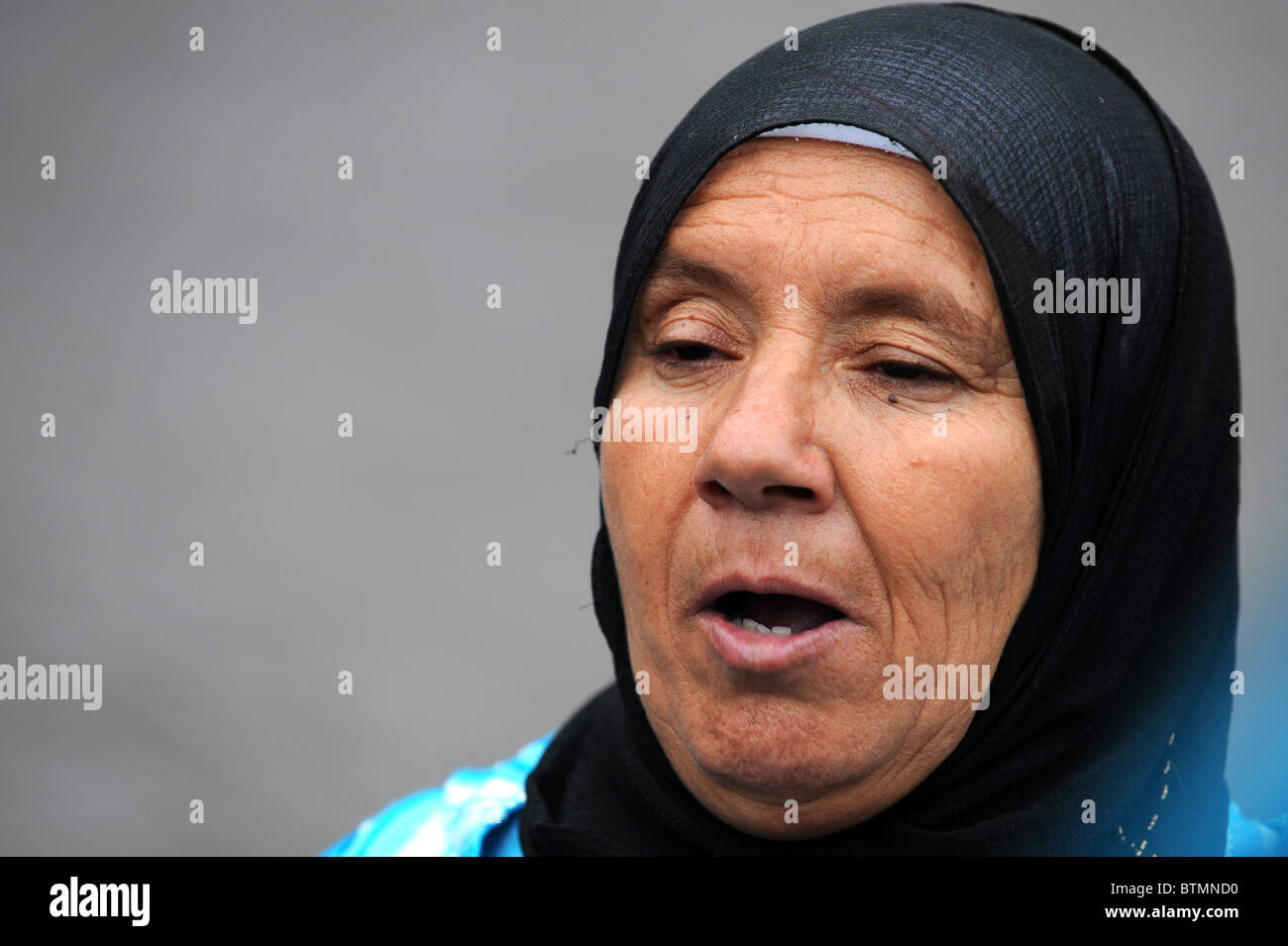 Moroccan lady hi-res stock photography and images - Alamy