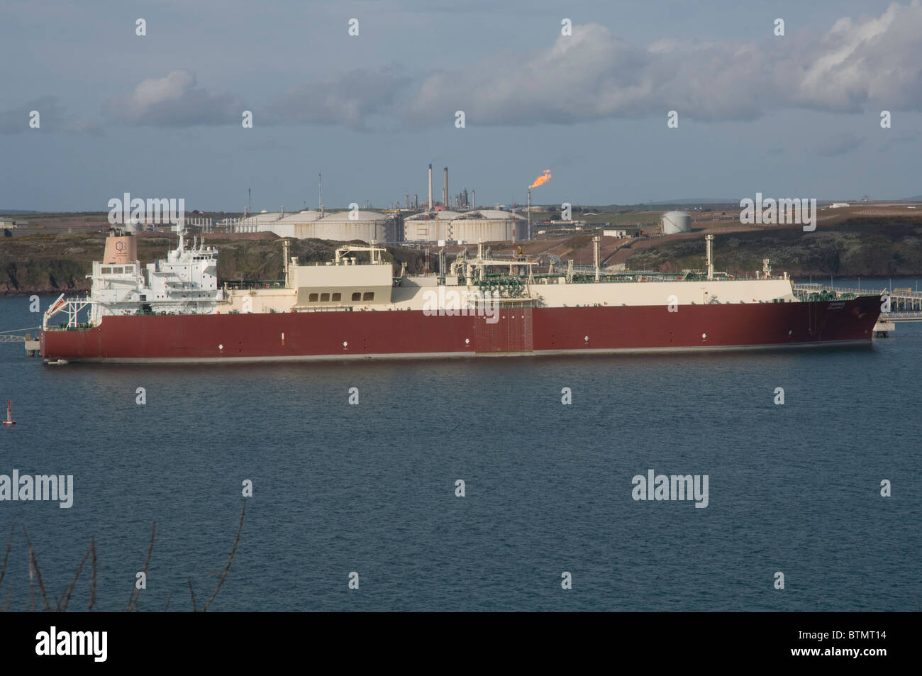 Tembek Liquid Natural Gas LNG carrier, South Hook LNG, Milford Haven ...
