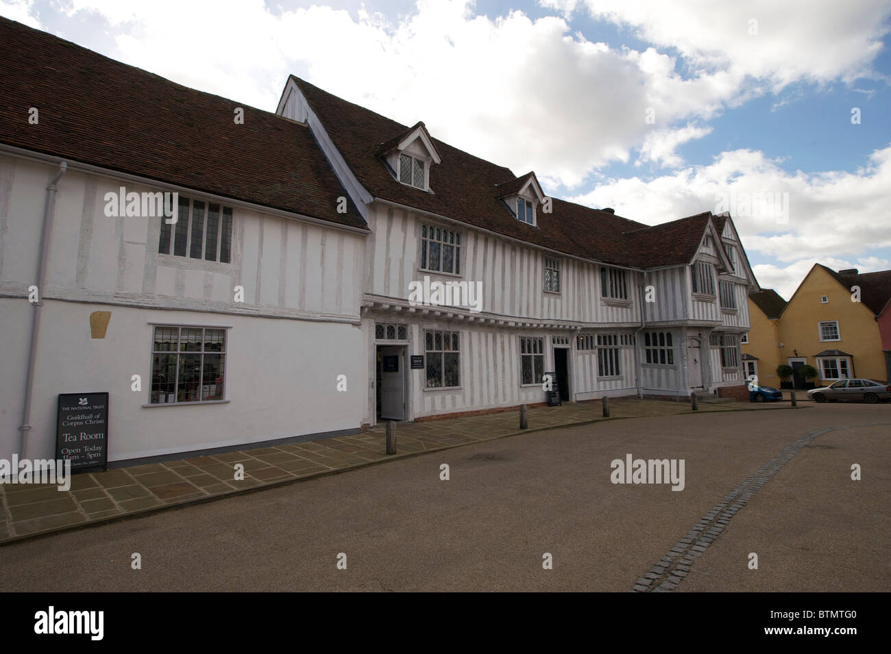 Buildings in the Historic Wool Village of Lavenham in Suffolk Stock ...